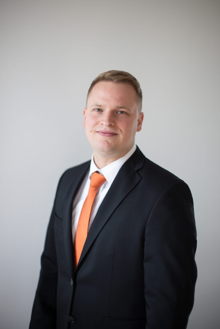 Ansprechpartner - Lücking - Ziegel und Beton